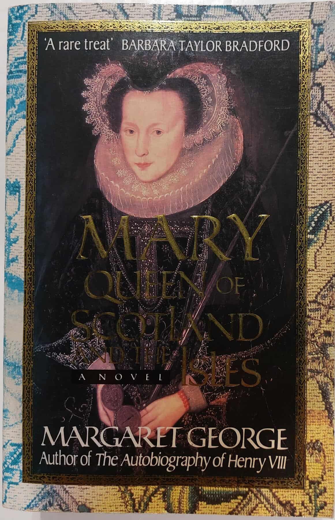 Mary Queen of Scotland and the Isles – Thrift Reads